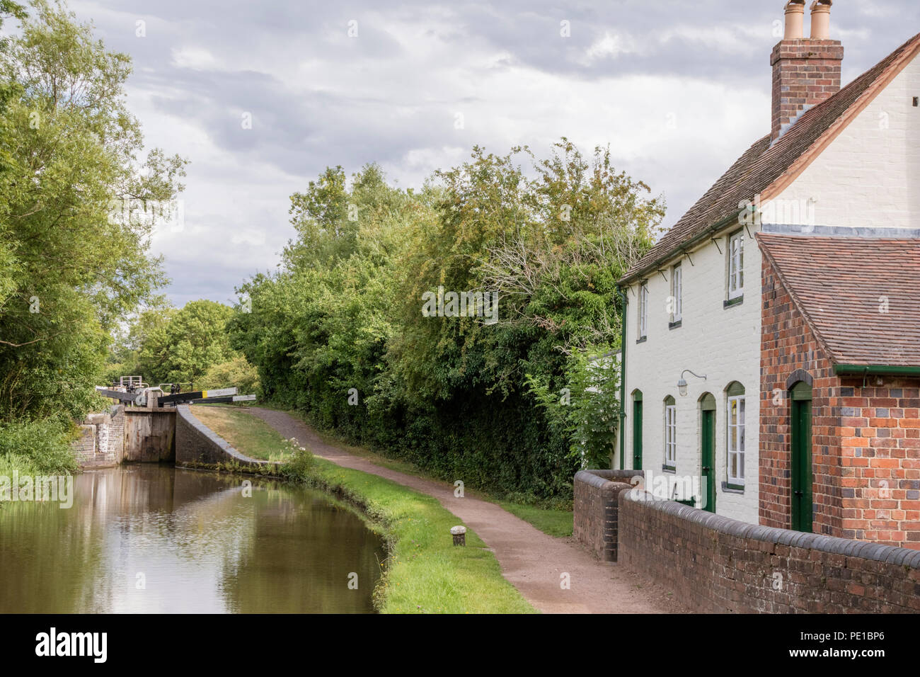 Former Lock keepers cottage on the Worcester and Birmingham Canal near ...