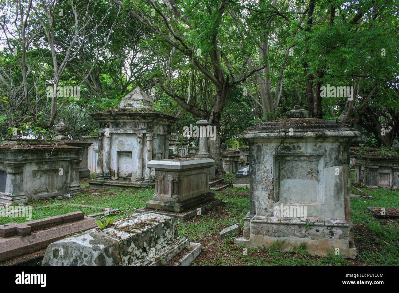 Old protestant cemetery hi-res stock photography and images - Alamy