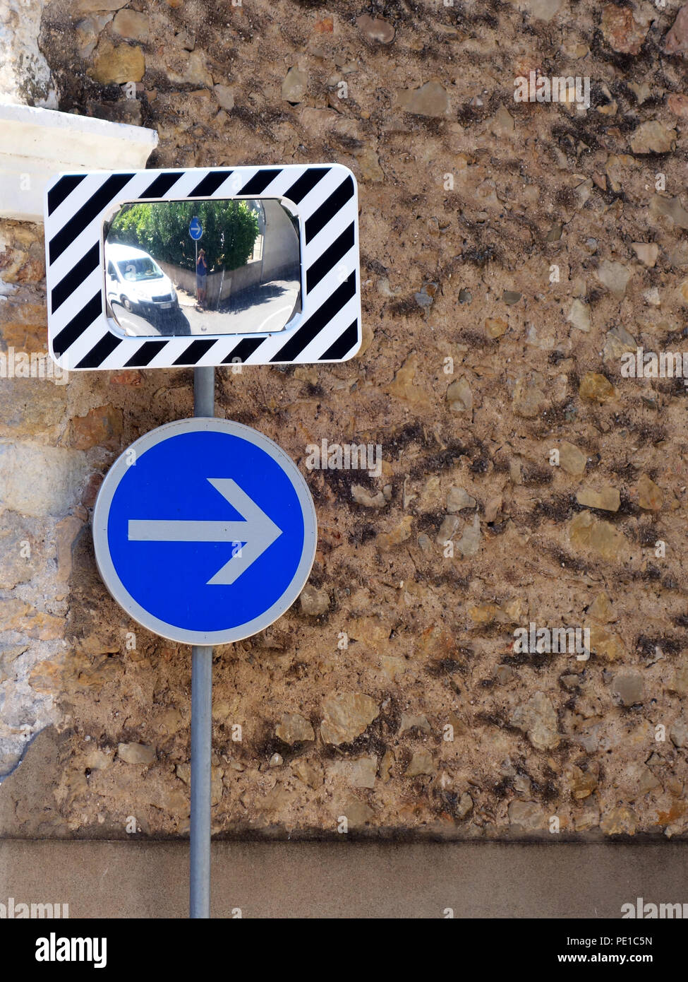 Left turn only signs hi-res stock photography and images - Alamy