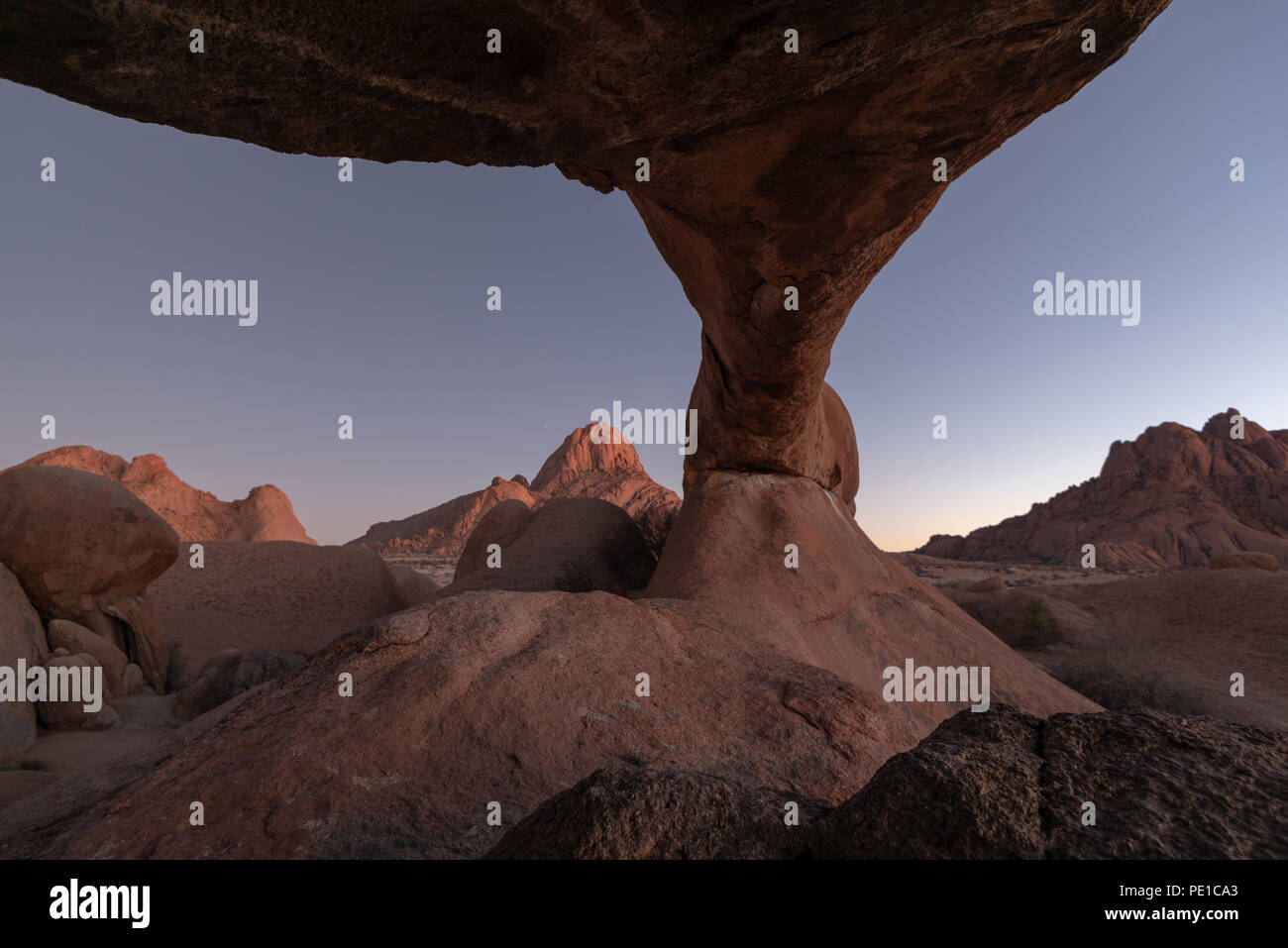 Magnificent granite arch at dusk, Spitzkoppe Namibia Stock Photo - Alamy