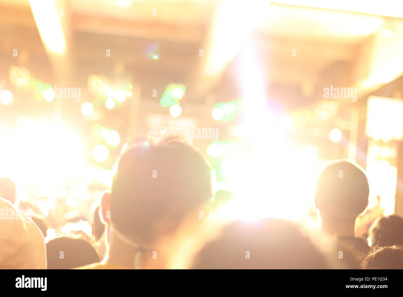 Bokeh or blur spot light at live concert background Stock Photo - Alamy
