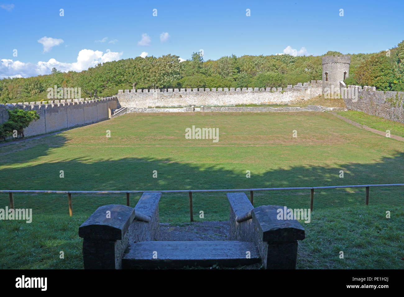 Dunraven garden hi-res stock photography and images - Alamy