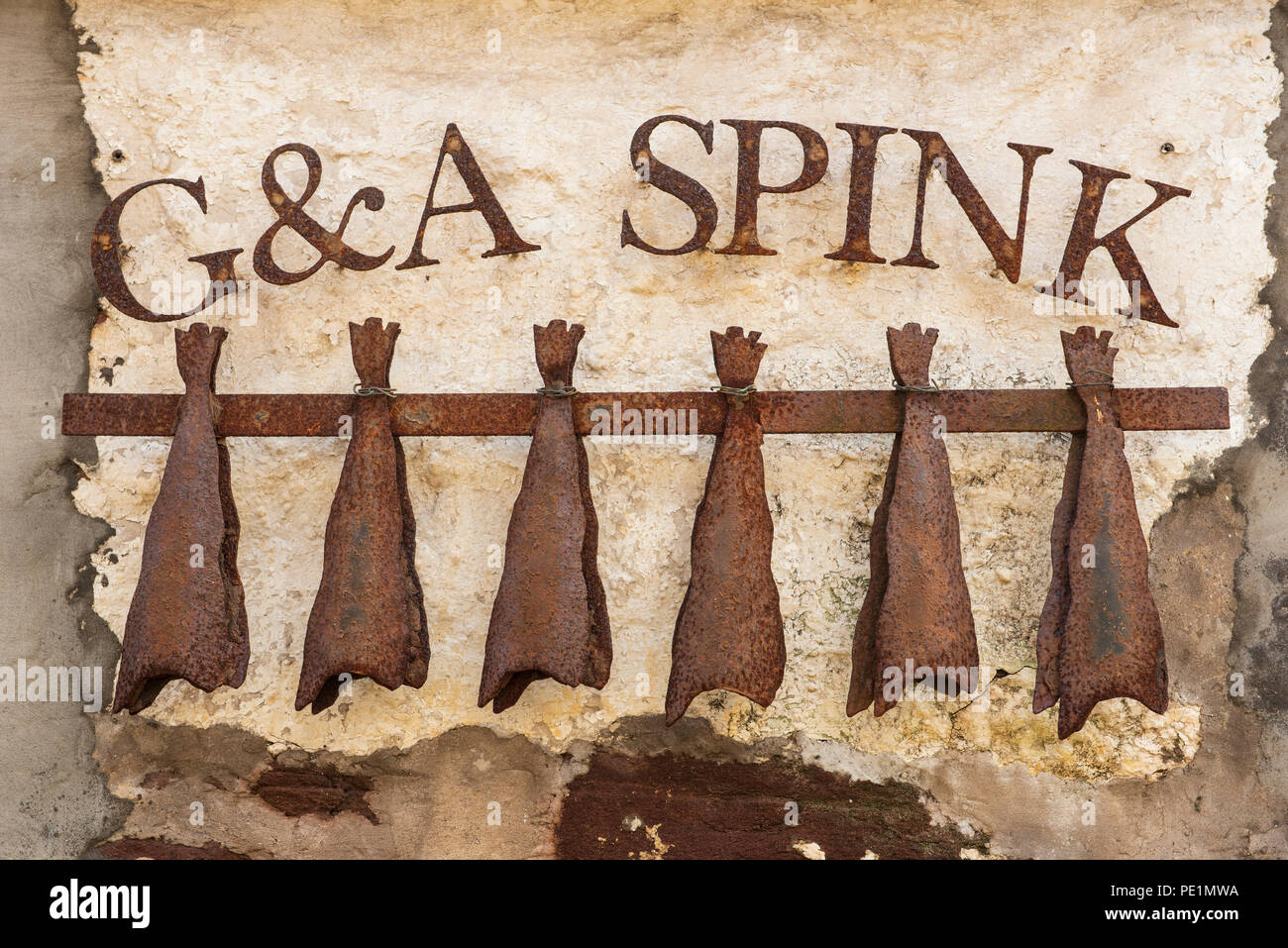 Traditional fishmonger hi-res stock photography and images - Alamy