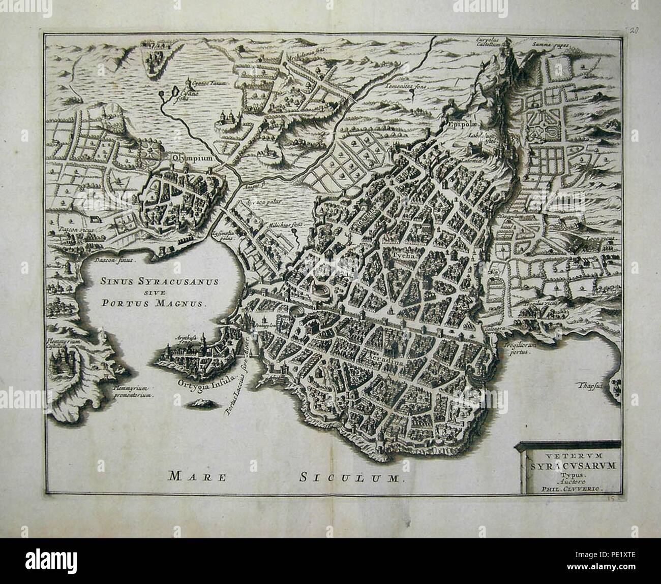 Antica mappa di Sicilia - Siracusa Stock Photo - Alamy