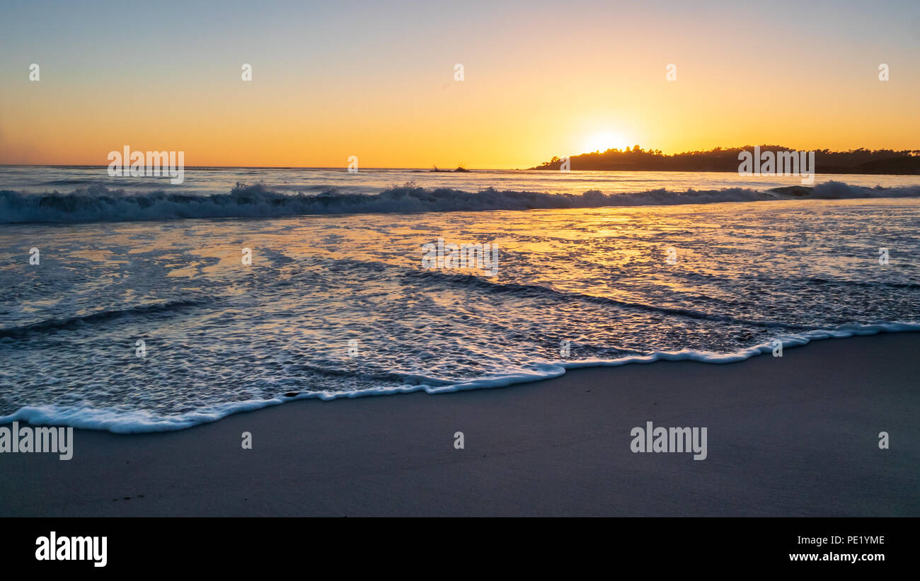 Ocean Water Rushing Toward the Camera During Sunset Stock Photo - Alamy