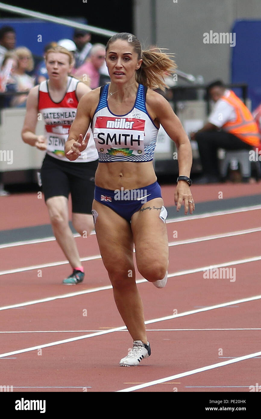 Ali smith athletics hi-res stock photography and images - Alamy