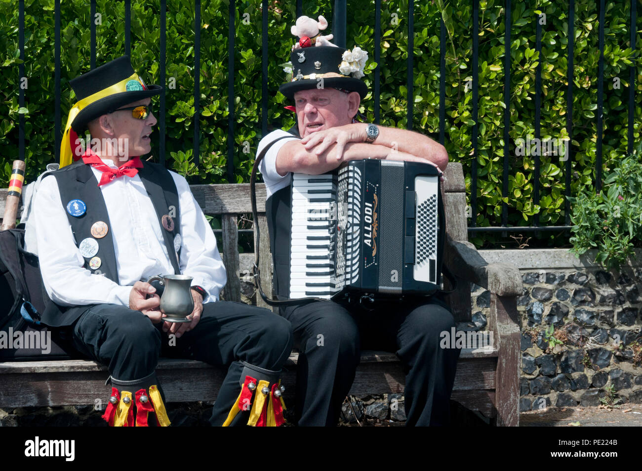 Concertina players hi-res stock photography and images - Alamy