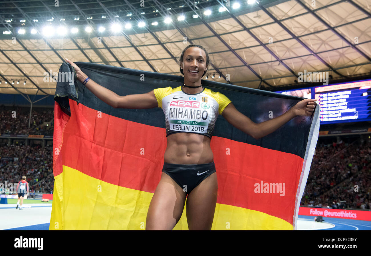 Winner long jump competition hi-res stock photography and images - Alamy