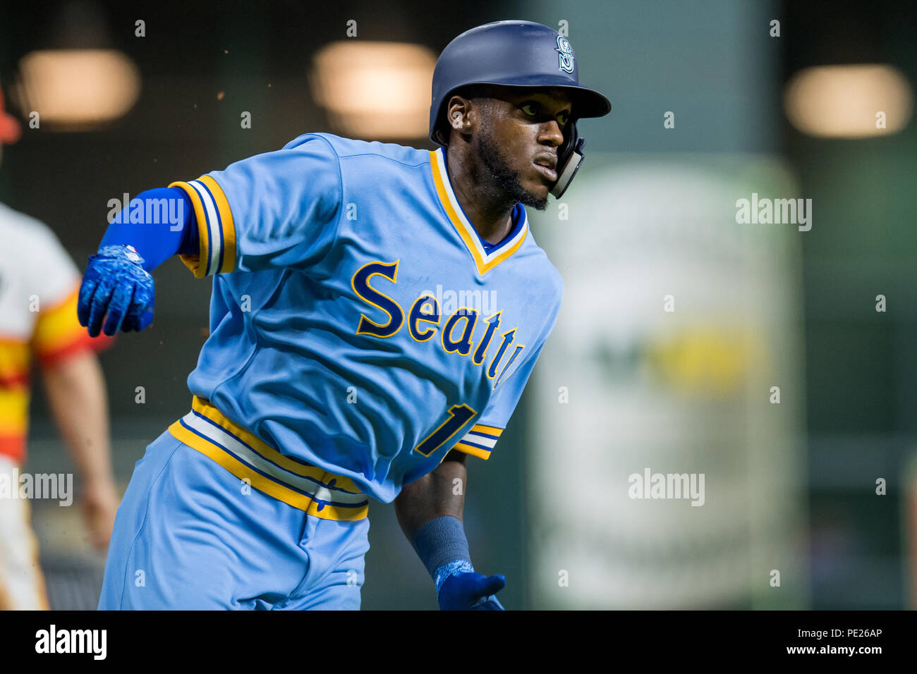 August 10, 2018: Seattle Mariners center fielder Cameron Maybin (10 ...