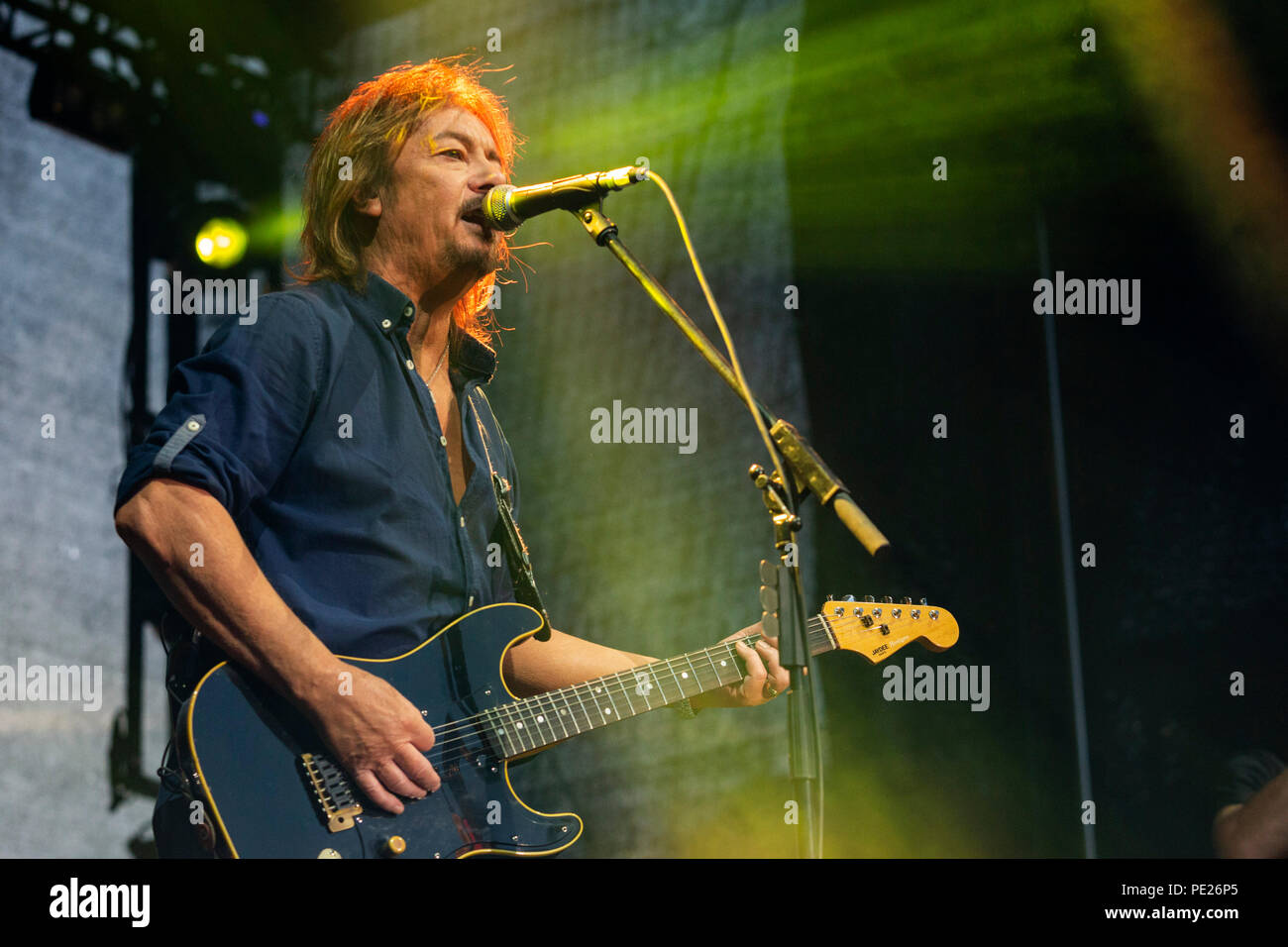 Smokie band hi-res stock photography and images - Alamy