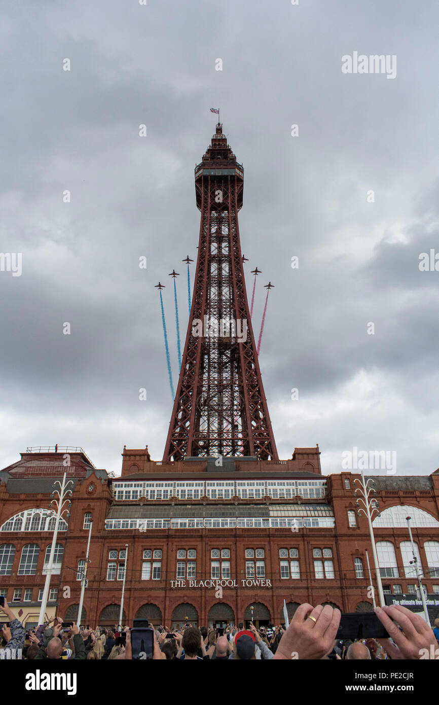 Red arrows over blackpool tower hi-res stock photography and images - Alamy