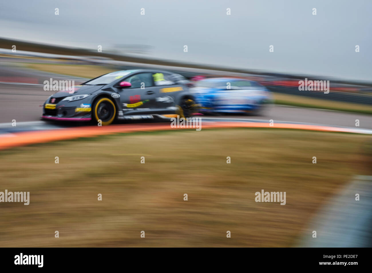 Honda civic type r btcc rockingham hi-res stock photography and images ...