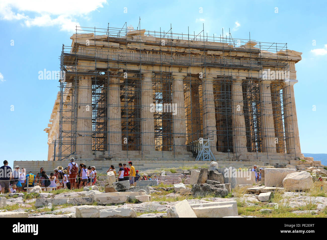 Tourists visiting parthenon temple hi-res stock photography and images - Alamy