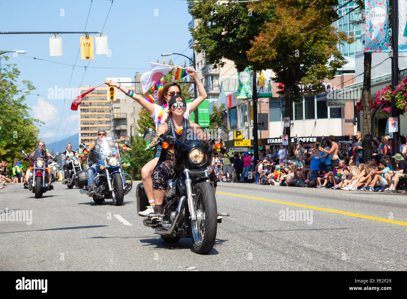 Downtown Vancouver, British Columbia, Canada - August 5, 2018: Crowd of ...