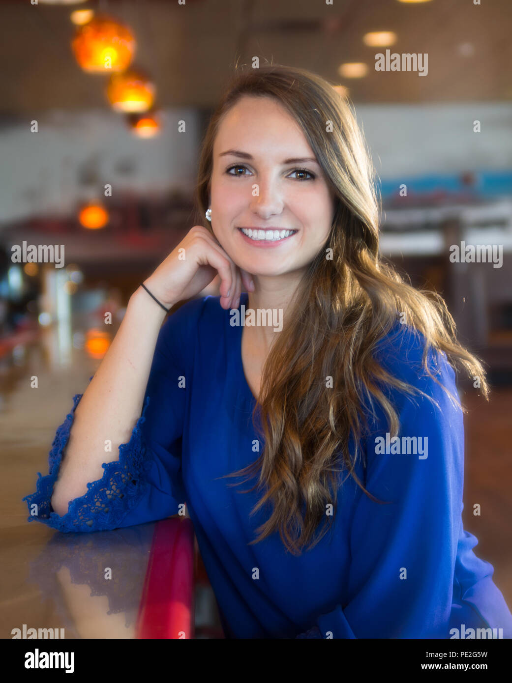 Light airy restaurant hi-res stock photography and images - Alamy