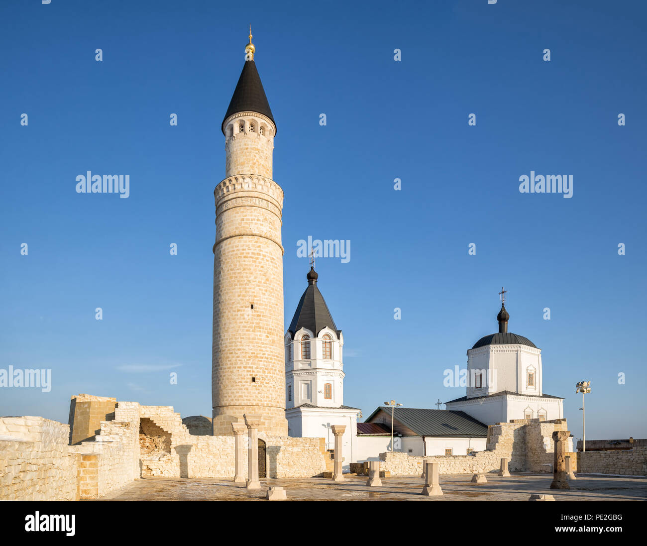 Big minaret ruins cathedral hi-res stock photography and images - Alamy