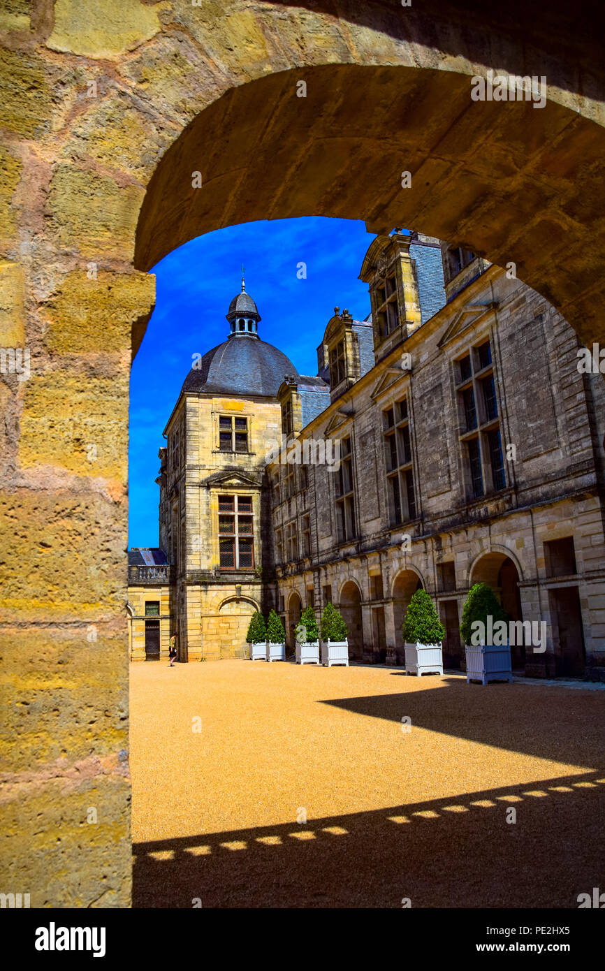 The architecture and grounds of the majestic Chateau de Hautefort in ...