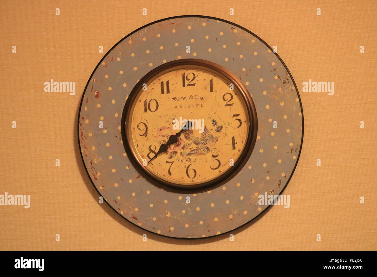 Close up old mechanical clock hi-res stock photography and images - Alamy