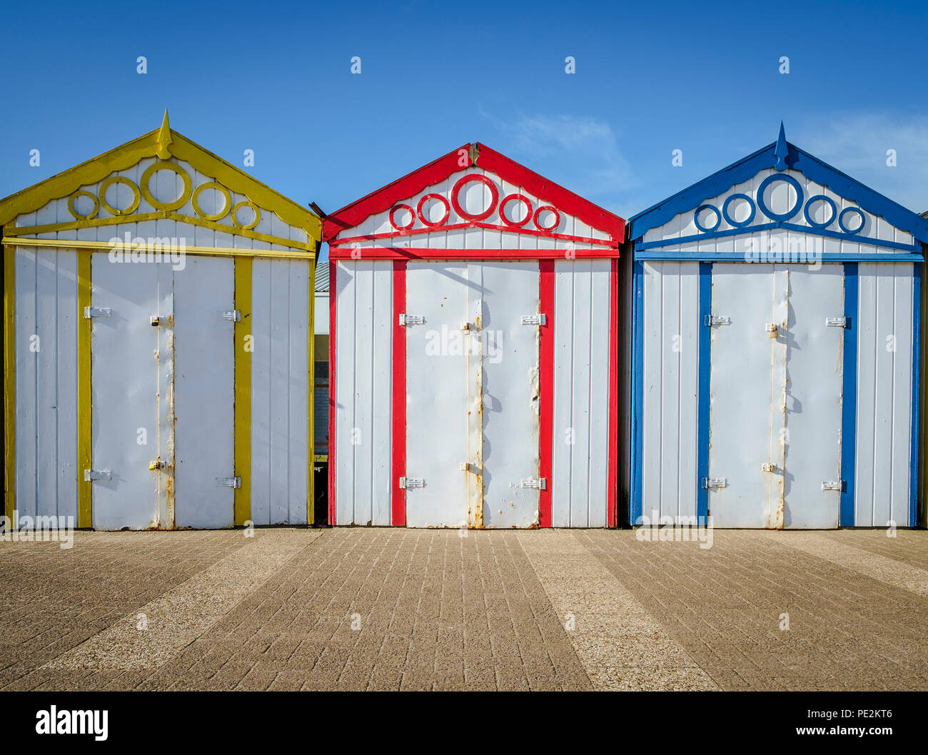 Colourfull beach hi-res stock photography and images - Alamy