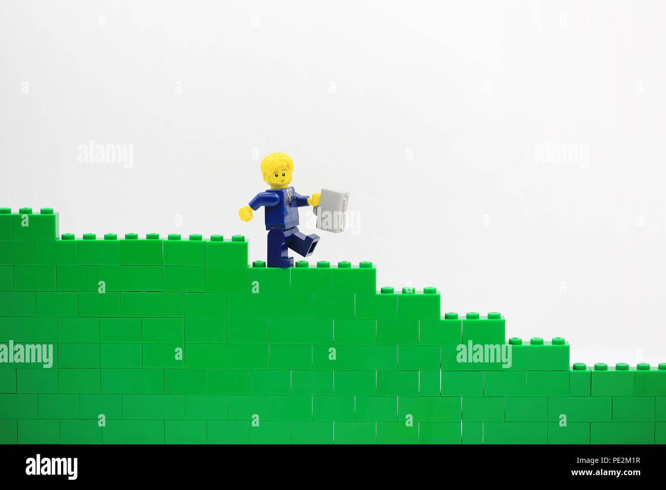Lego brick wall hi-res stock photography and images - Alamy
