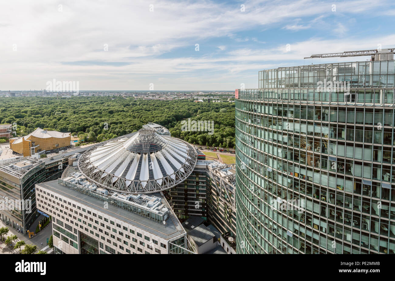 Sony center architecture hi-res stock photography and images - Alamy