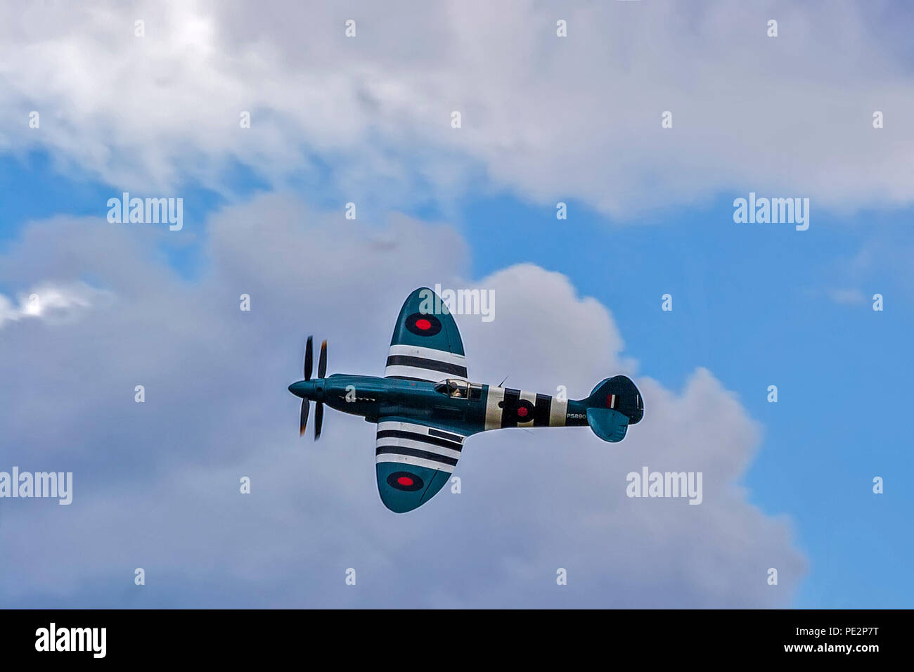 Supermarine Spitfire PR Mk XiX, Duxford, UK Stock Photo - Alamy