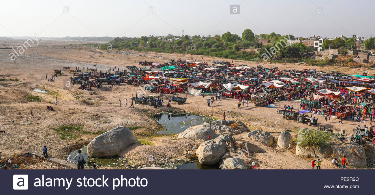 Cummunity High Resolution Stock Photography and Images - Alamy