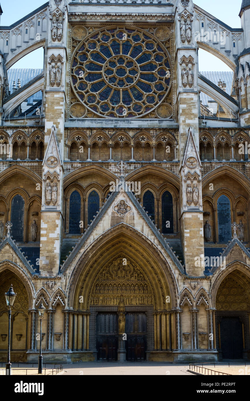 Exterior view of Westminster Abbey, London 2018 Stock Photo - Alamy