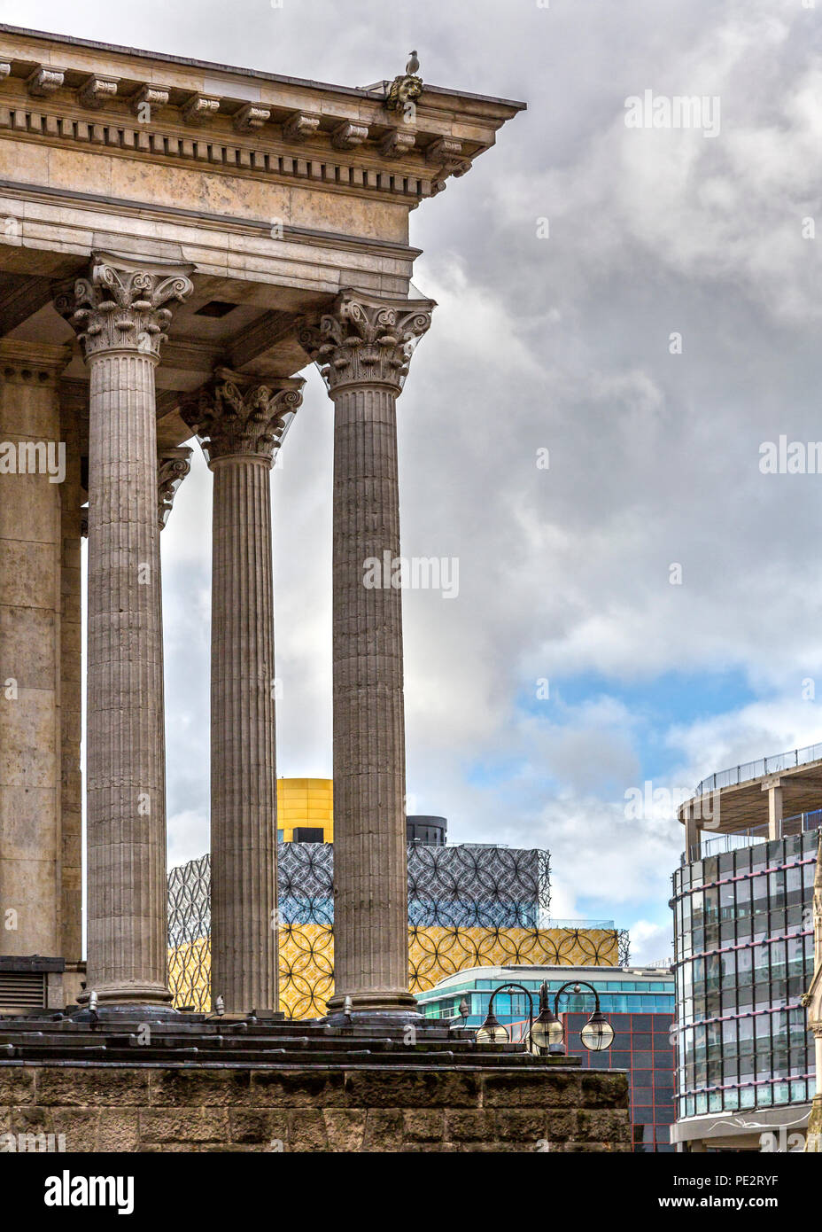 Square stone pillars hi-res stock photography and images - Alamy