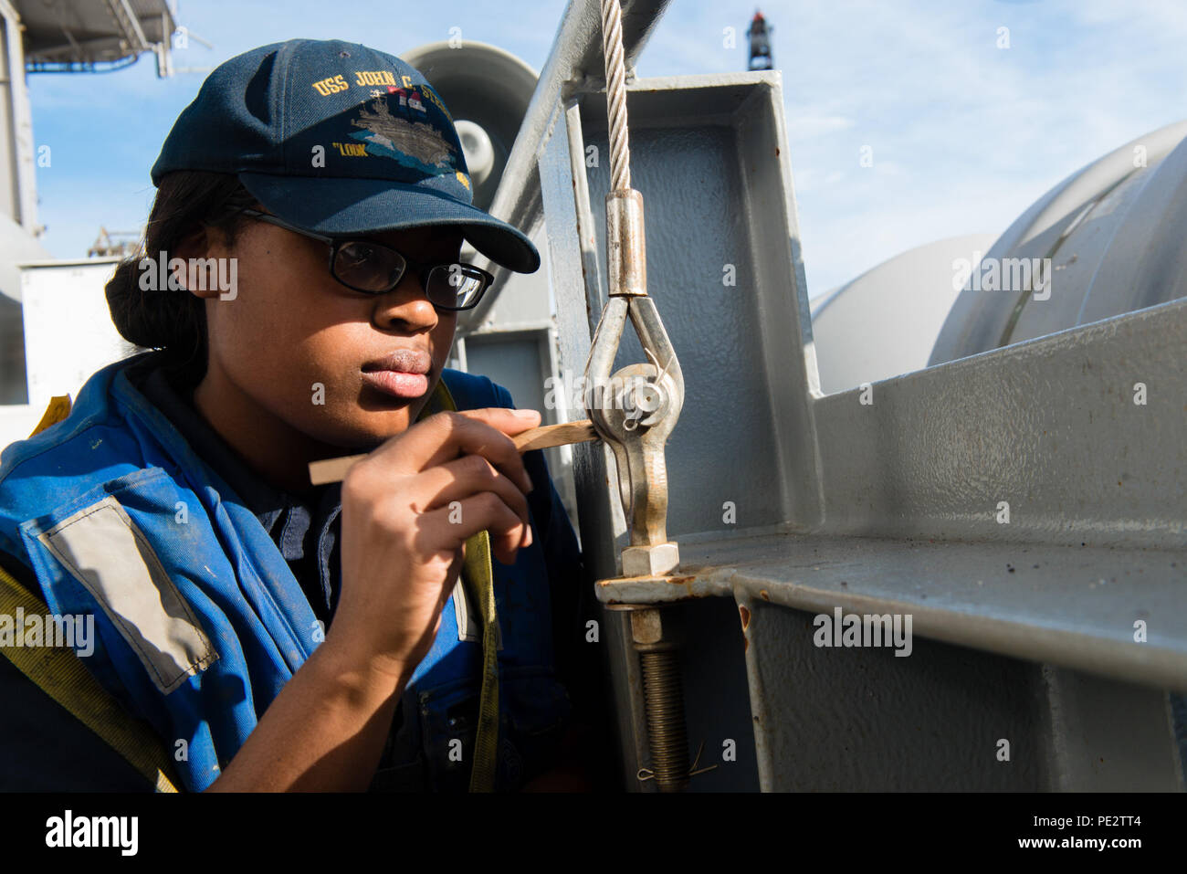 150924-N-DA737-025 BREMERTON, Wash. (Sept. 24, 2015) - Seaman ...