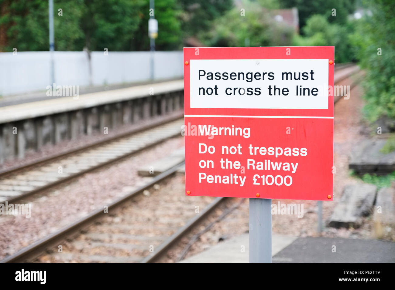 Railway Passenger Warning Sign Stock Photos & Railway Passenger Warning ...