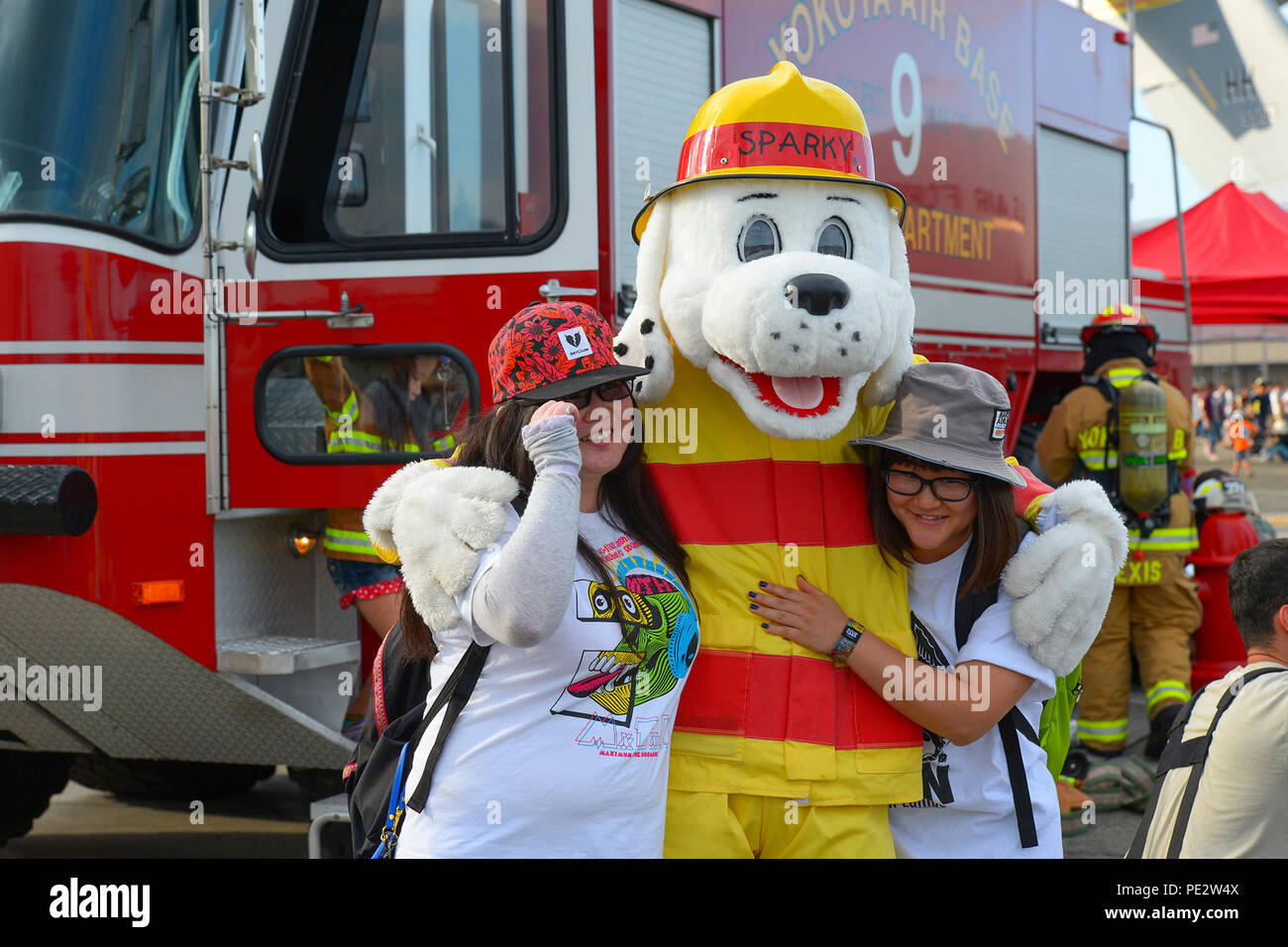 Japanese parachutists hi-res stock photography and images - Alamy