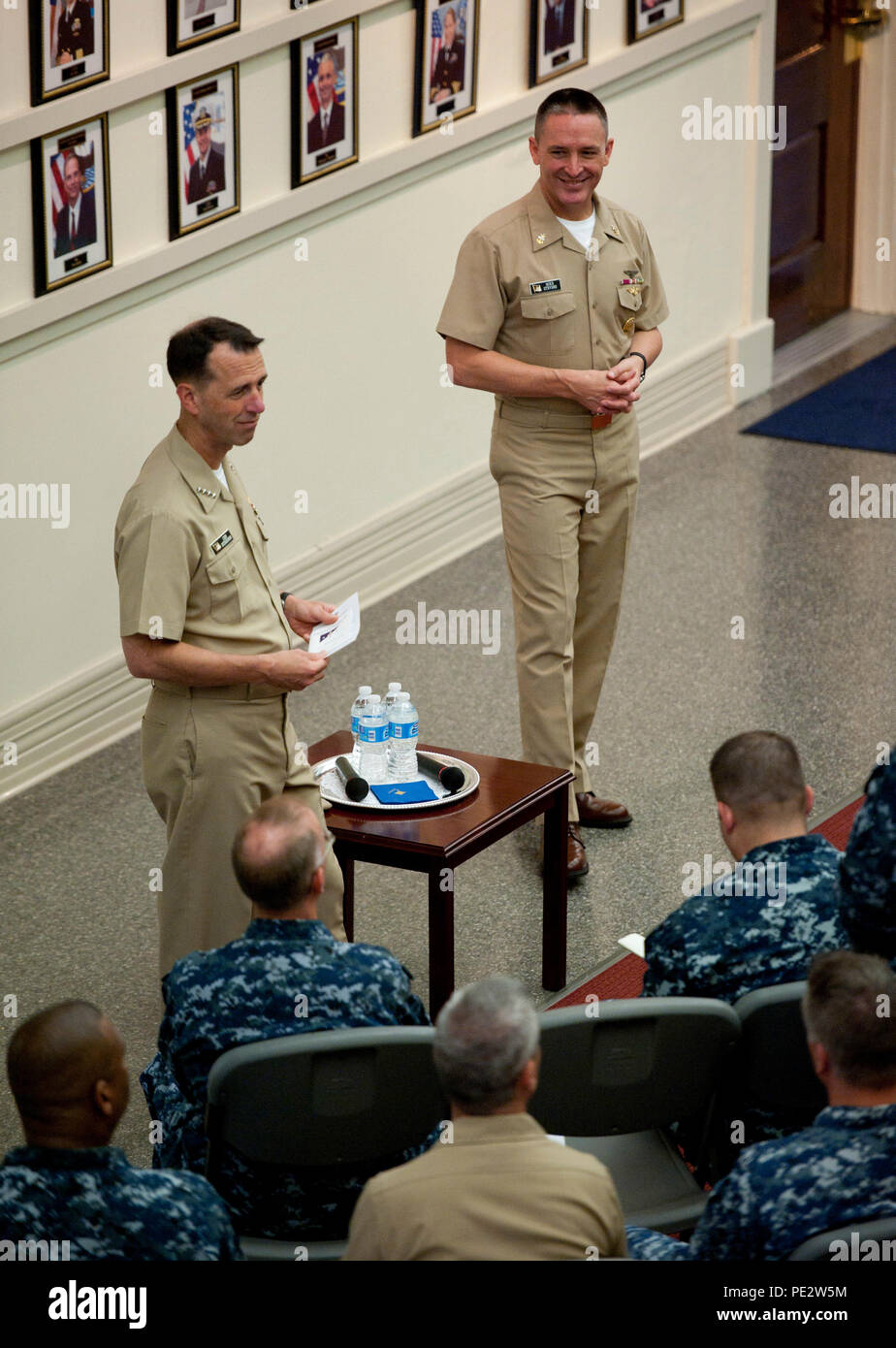 150922-N-OT964-086 NORFOLK, Va. (Sept. 22, 2015) Chief of Naval ...