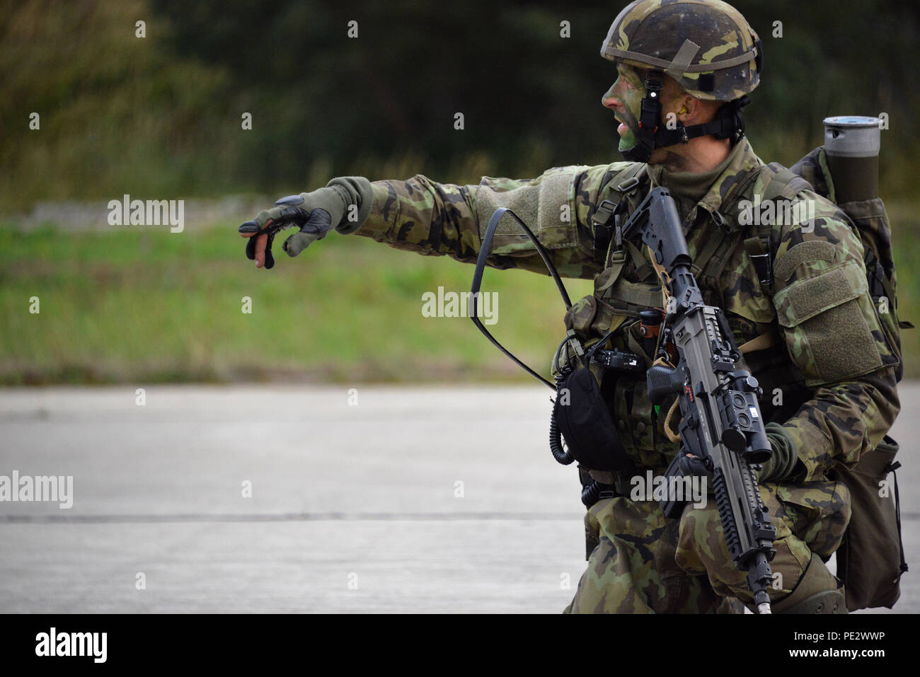 A Czech army paratrooper, assigned to the 43rd Airborne Battalion, 4th ...