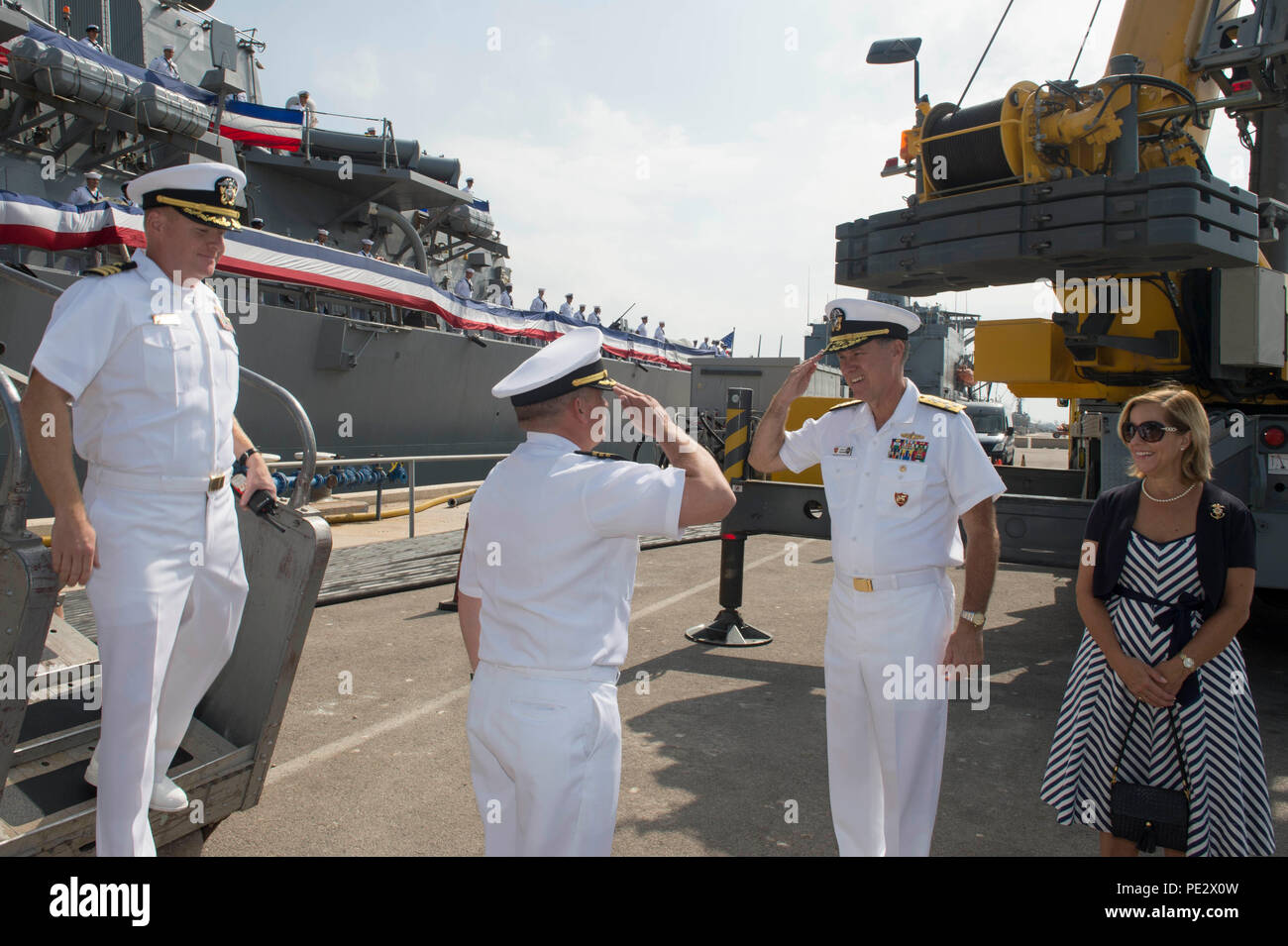 150925-N-XG464-099 ROTA, Spain (Sept. 25, 2015) - Cmdr. Ken Pickard ...