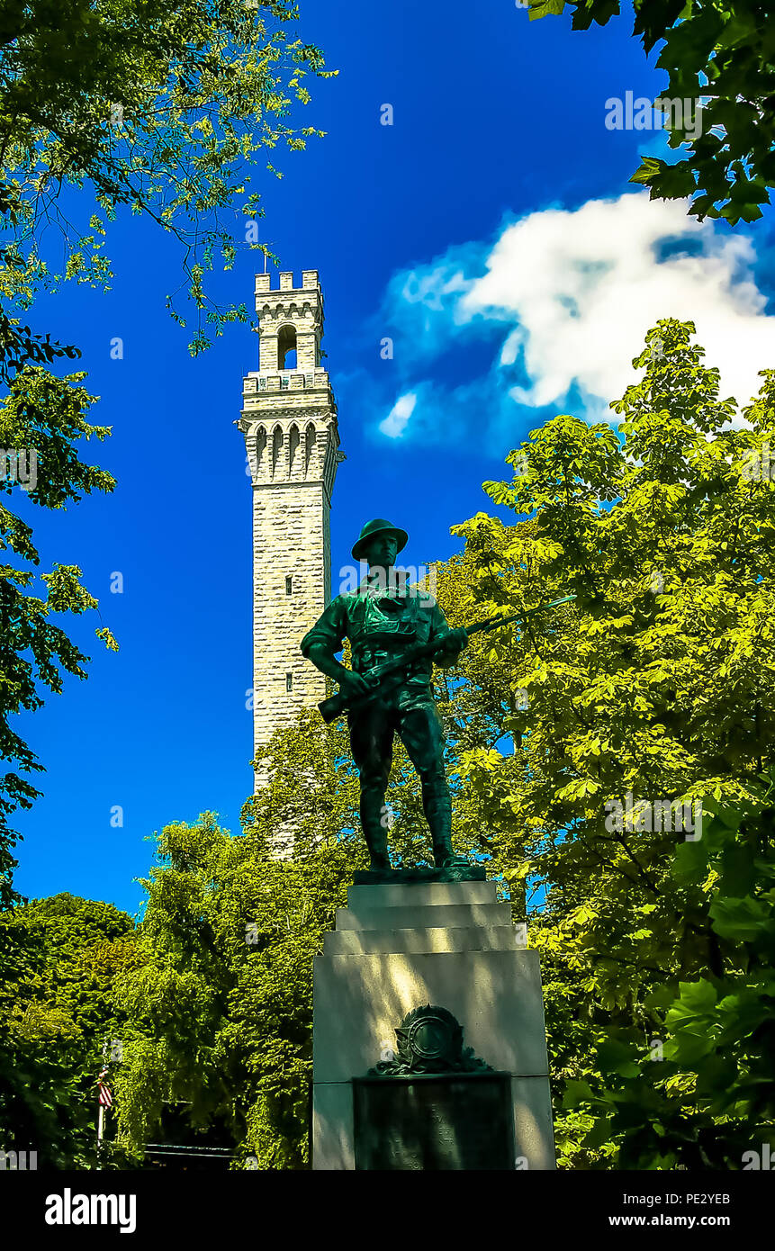 Statue of soldier statue of ww1 soldier hi-res stock photography and ...