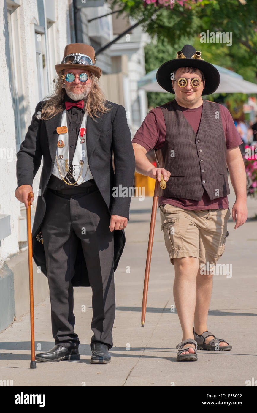Man in steampunk costume hi-res stock photography and images - Alamy