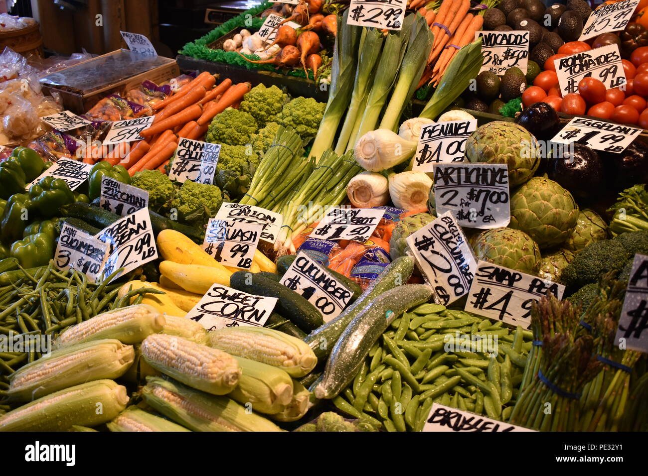 Locally grown produce hi-res stock photography and images - Alamy