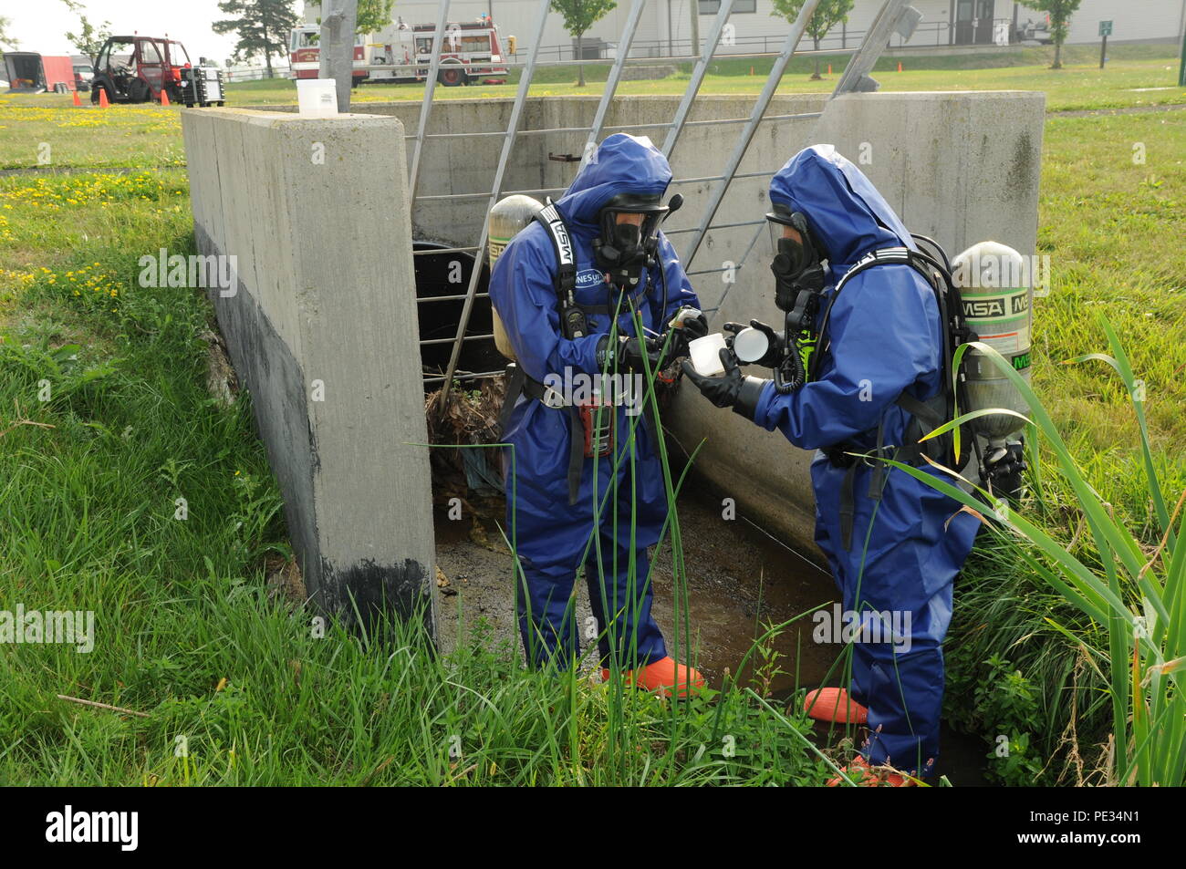 914 msg fire emergency services hi-res stock photography and images - Alamy