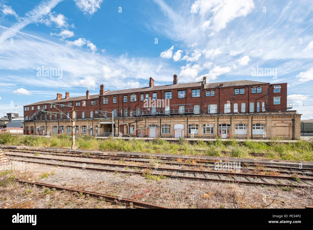 Crewe railway station West Platform 1 with disused railway tracks Stock ...