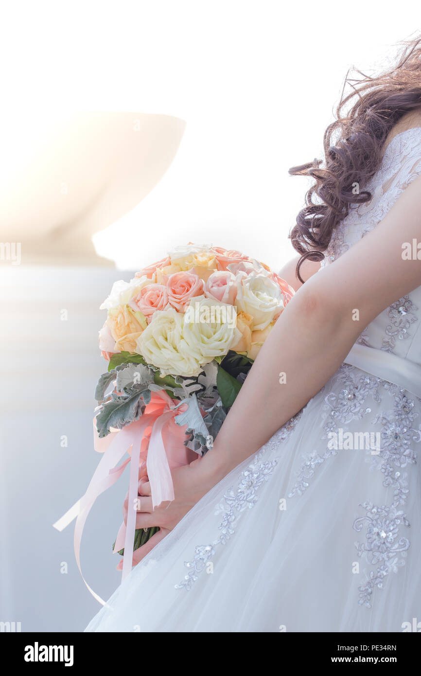 Bride holding a bouquet of flowers to the wedding colors vintage Stock ...