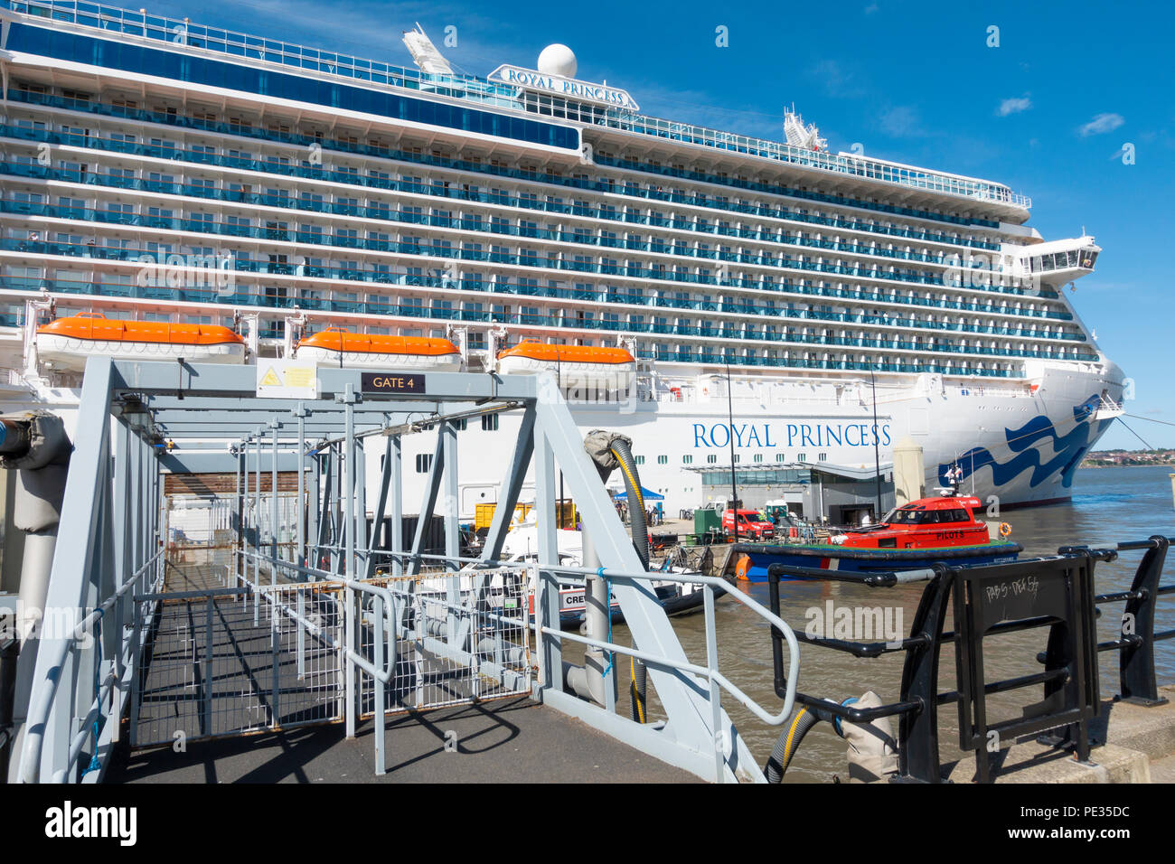 Royal Princess Cruise Ship docked at Liverpool Stock Photo - Alamy