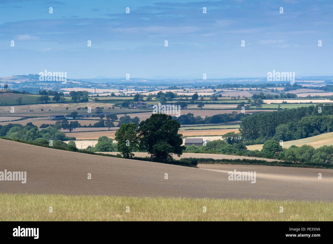 Lower brailes hi-res stock photography and images - Alamy