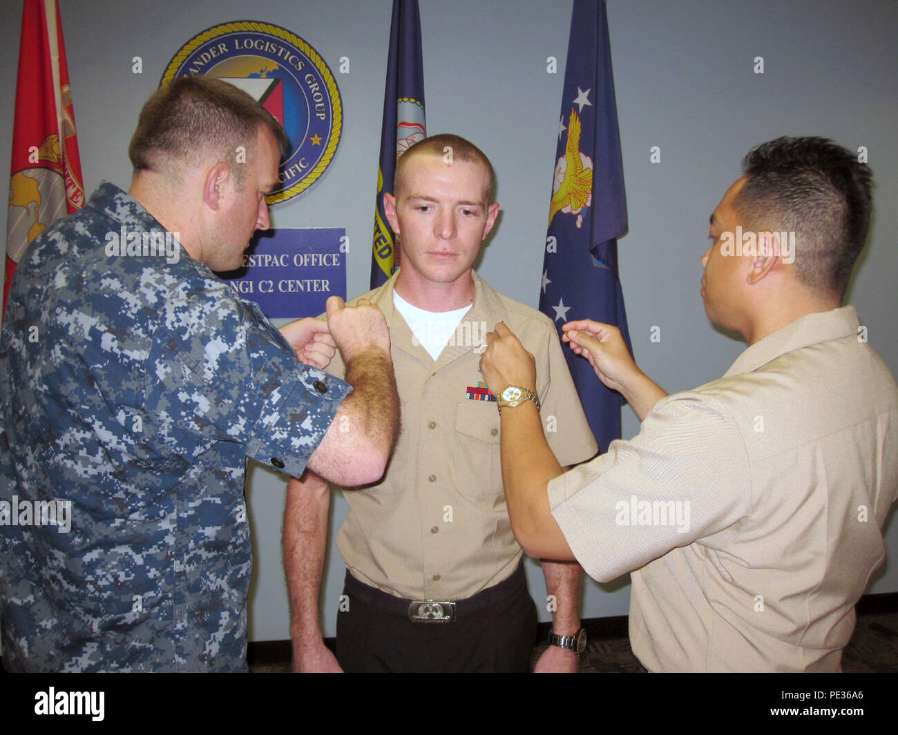 150908-N-KF970-001 CHANGI NAVAL BASE, Singapore (Sep. 8, 2015 ...