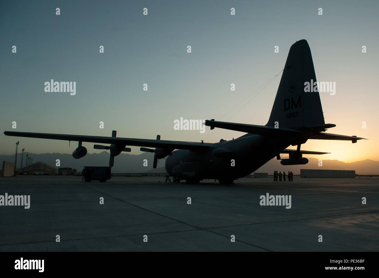 U.S. Airmen assigned to the 41st Expeditionary Electronic Combat ...