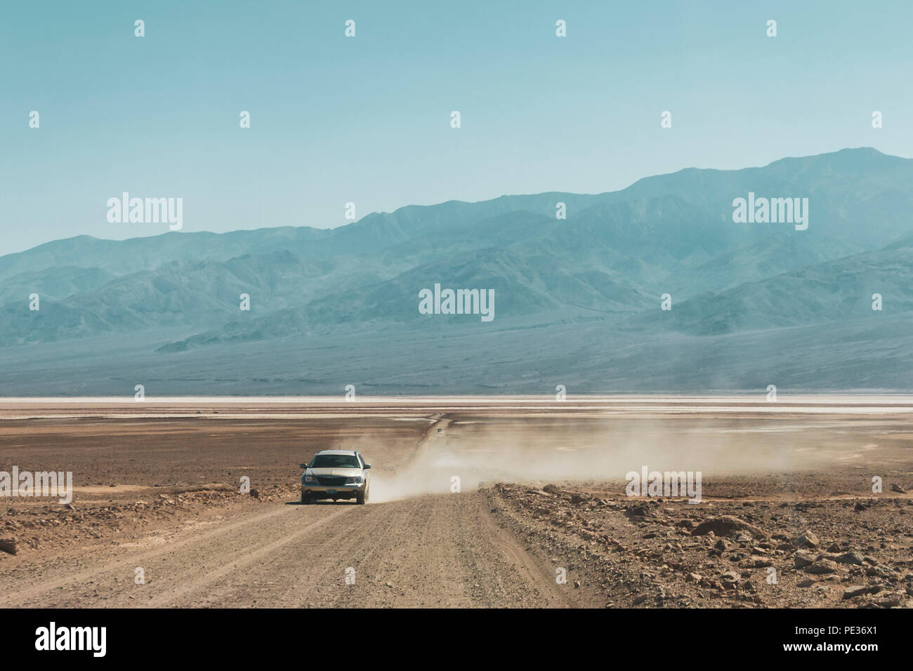 Death valley trail car hi-res stock photography and images - Alamy