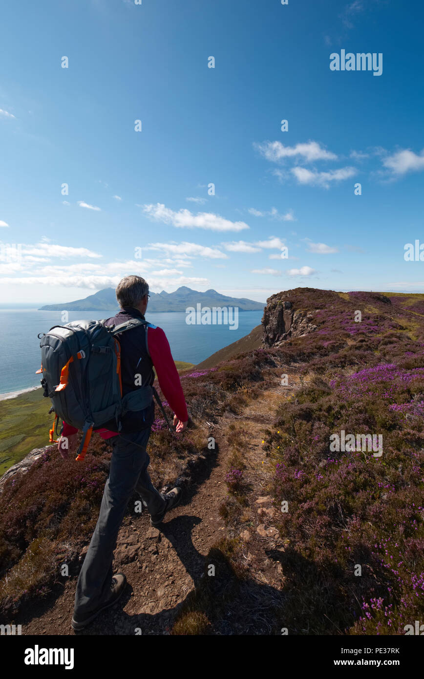 Isle of eigg scotland hi-res stock photography and images - Alamy
