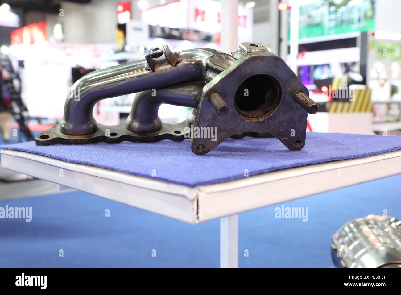 Exhaust manifold hi-res stock photography and images - Alamy