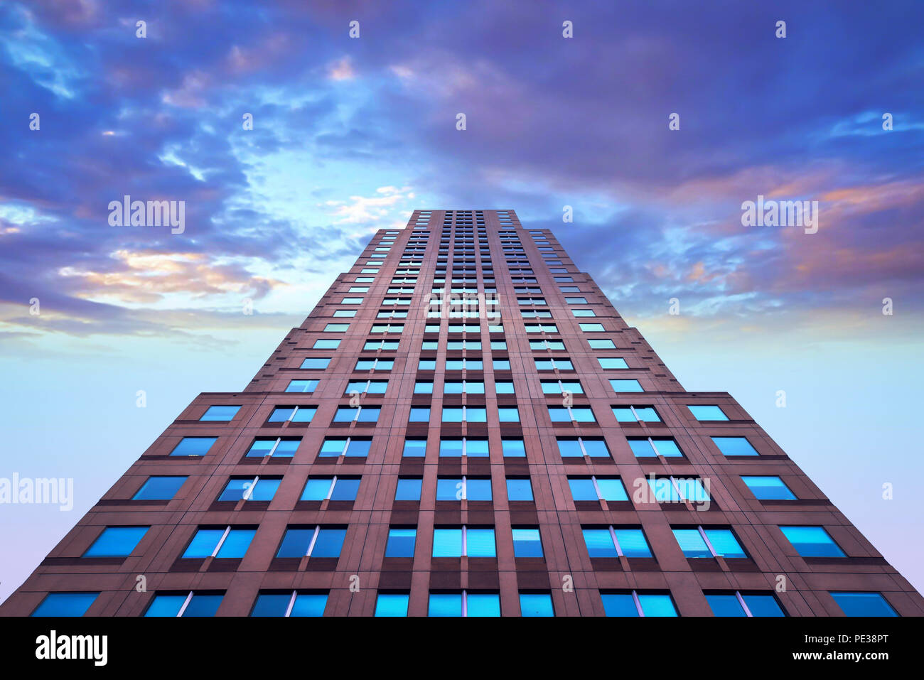 Dramatic dark clouds overhead hi-res stock photography and images - Alamy