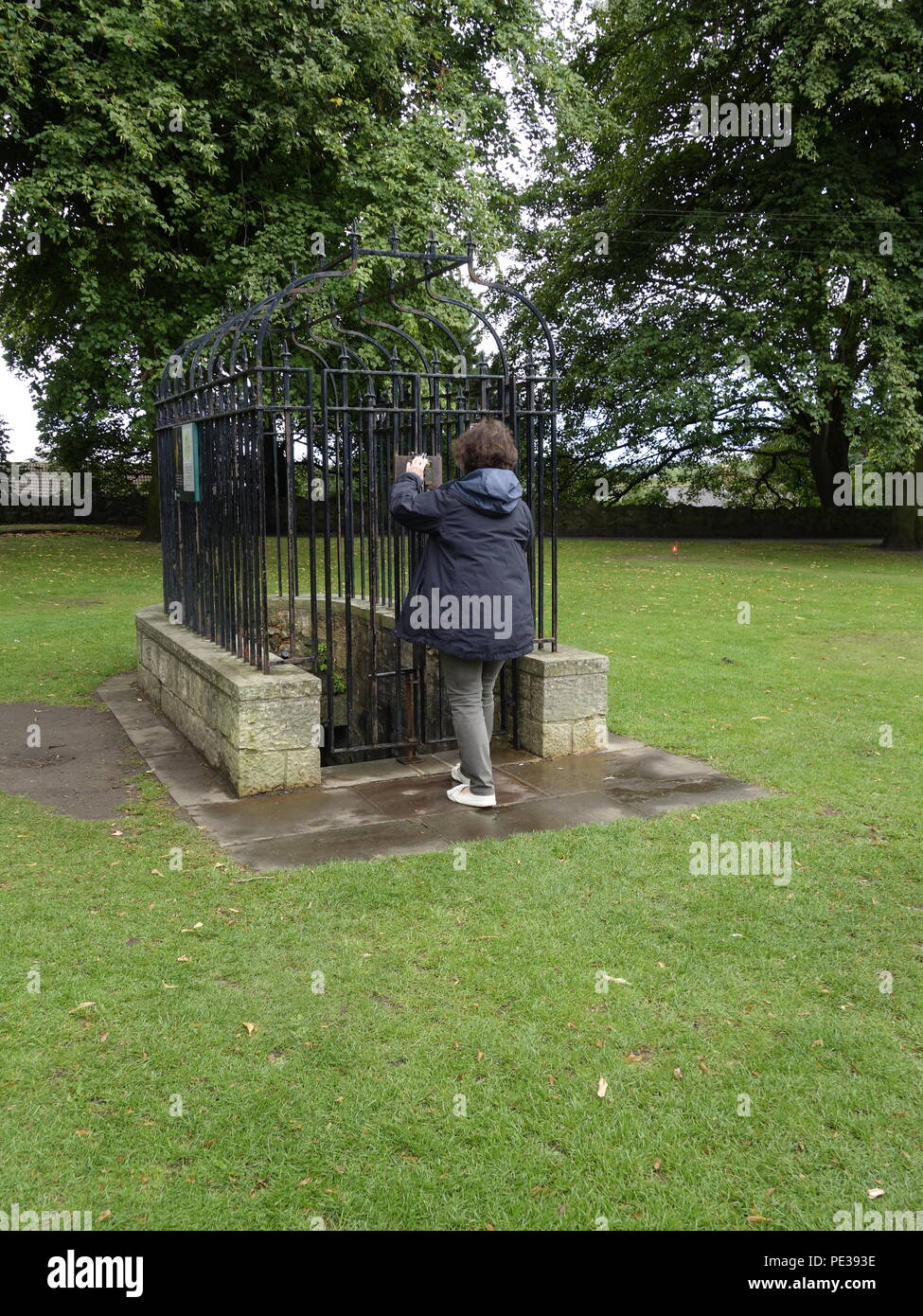 the salley port in knaresborough castle Stock Photo - Alamy